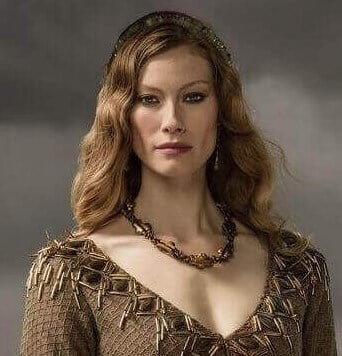 Princess Aslaug Costume, DIY Halloween Costume Guide