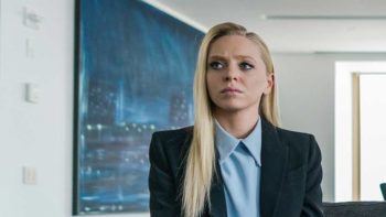 Dress As Angela Moss From 'Mr. Robot' | Halloween Costume Guide