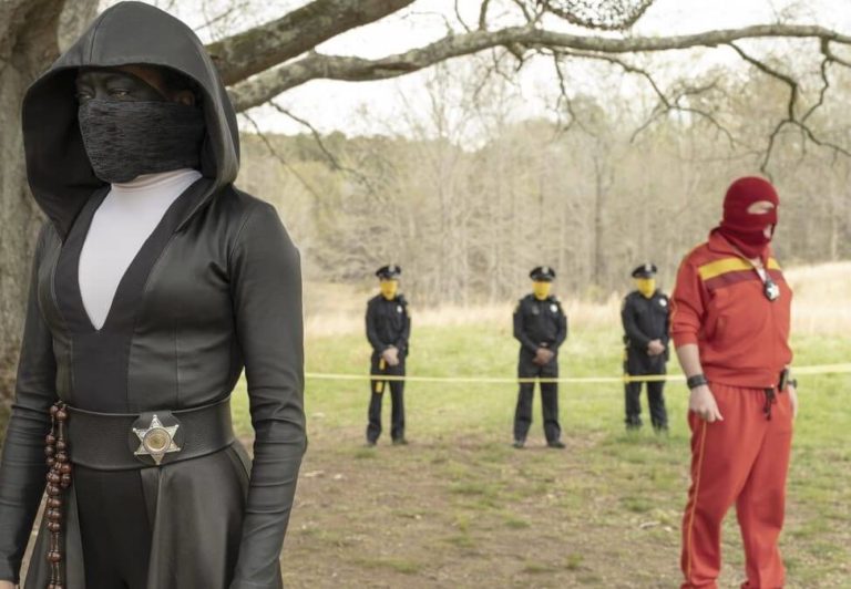 Dress Like Red Scare From HBO's Watchmen, Diy Red Scare Costume Guide.