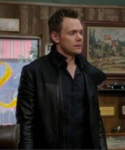 Community Jeff Winger Costume Guide