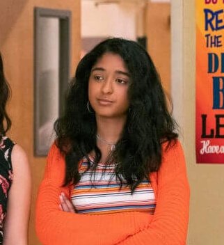 Never Have I Ever Devi Vishwakumar Outfits Guide