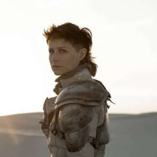 Best Raised By Wolves Sue Costume, Halloween Costume Guide