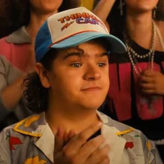How To Dress Like Dustin Henderson From Stranger Things Season 4