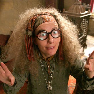 How To Dress Like Dress Like Sybill Trelawney Guide For Cosplay & Halloween