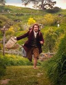 How To Dress Like Dress Like Bilbo Baggins Guide For Cosplay & Halloween