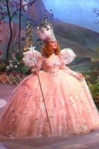 Glinda The Good Witch Costume: Magical Halloween Look!