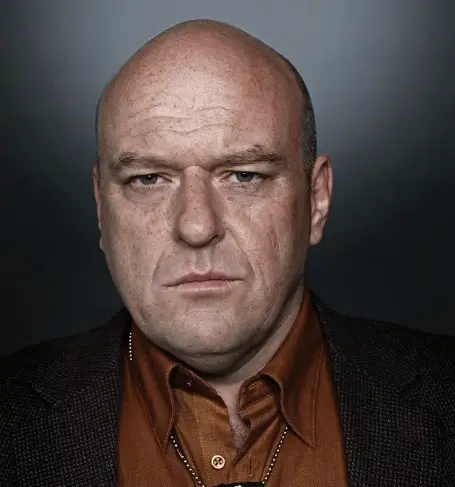 Hank Schrader Costume: From Fan To DEA Agent Transformation