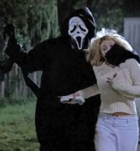 Casey Becker Costume Guide: Scream Into Halloween!