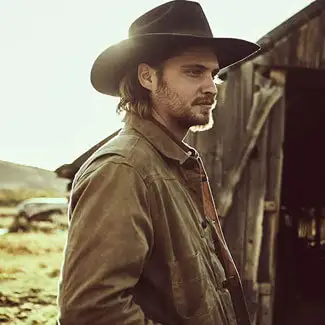 How To Dress Like Dress Like Kayce Dutton Guide For Cosplay & Halloween