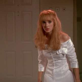 How To Dress Like Kim Boggs Costume For Halloween And Cosplay