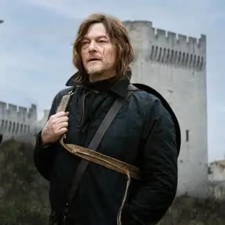 How To Dress Like Daryl Dixon Guide For Cosplay & Halloween